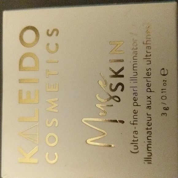Kaleido Cosmetics | Makeup | Ulta Fine Pearl Illuminator | Poshmark